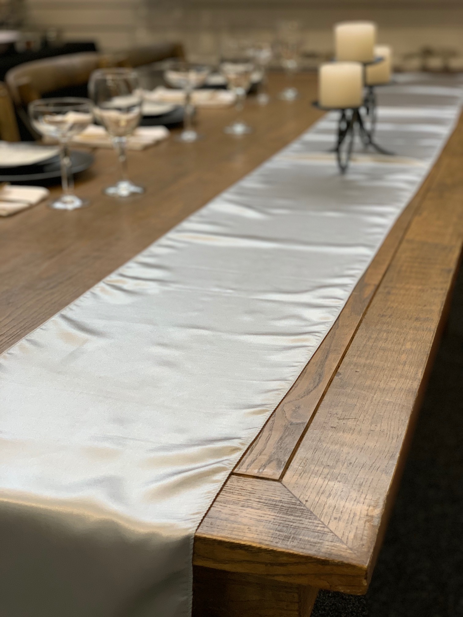 Tables Runners, Satin Silver | Linen Hire