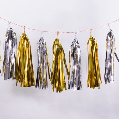 Gold & Silver Tassel Garland - 30 tassels | Online Party Supplies ...